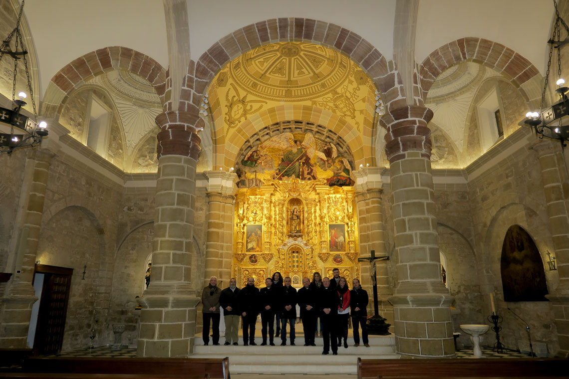 La cúpula de la Parroquia San Pedro Apóstol de Mengíbar recupera su ...